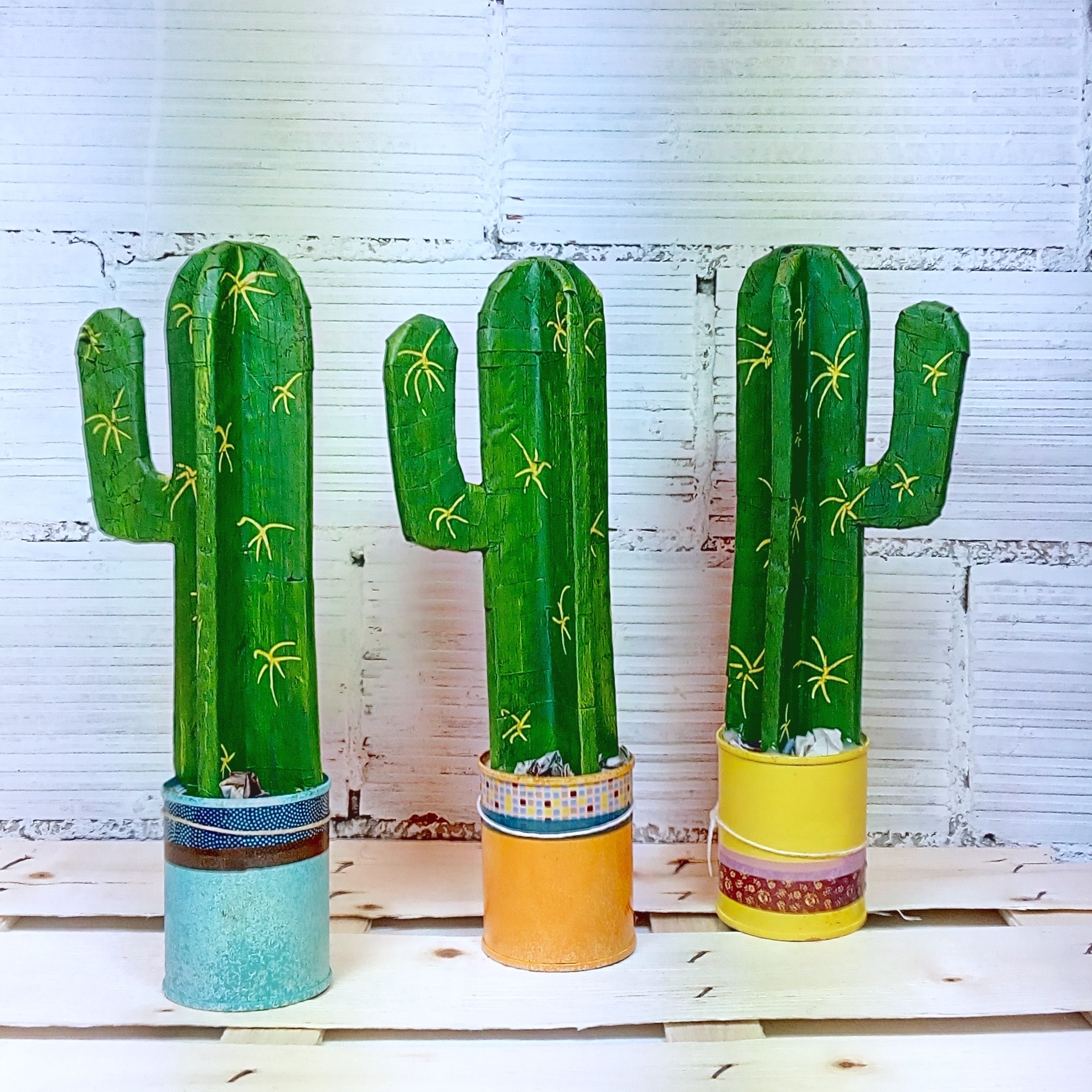 Cactus de cartón - Estudio Melange -> Artesanía Reciclada